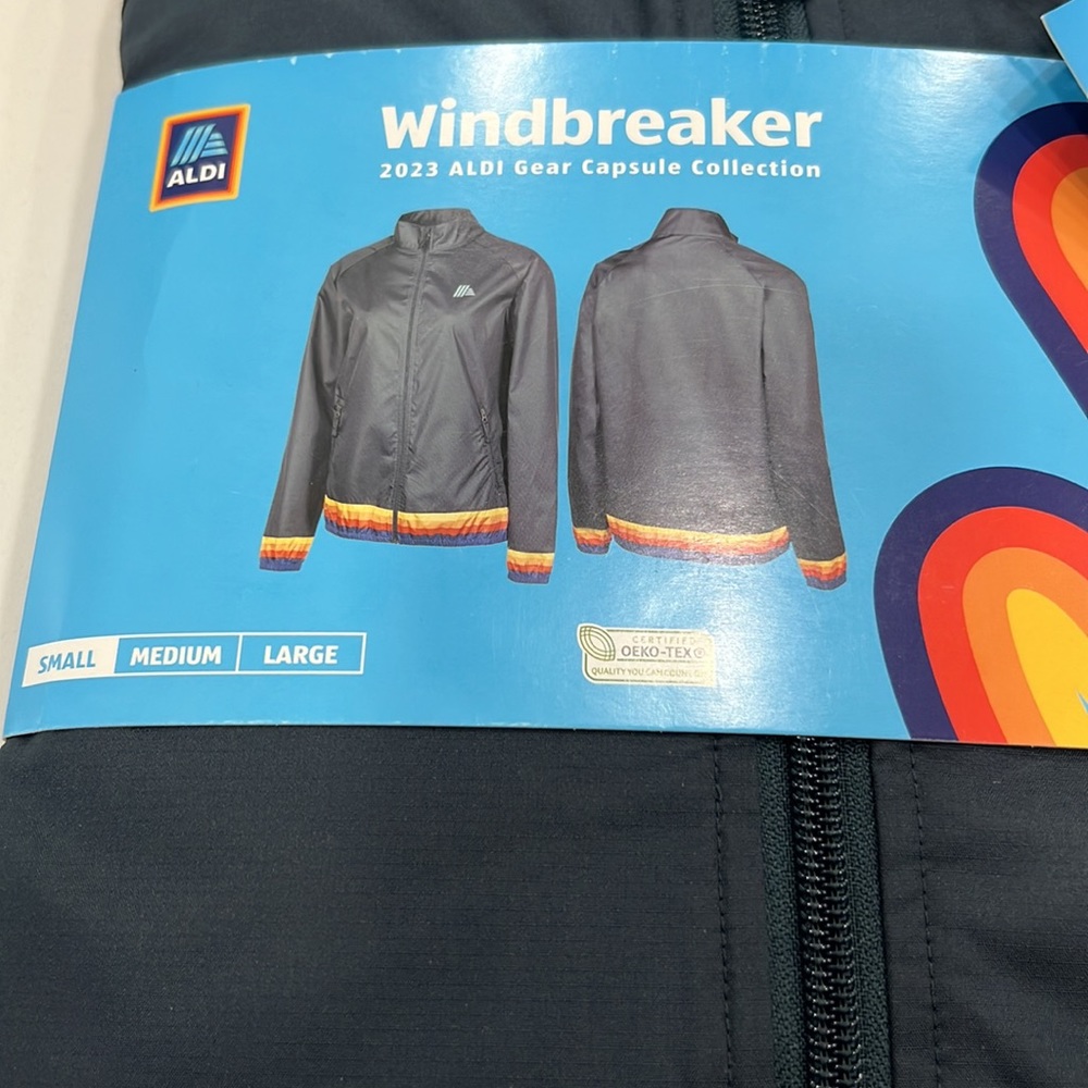 New One Aldi Gear Capsule Collection Windbreaker Size… - Gem